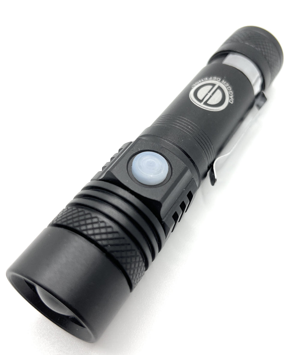 Dagger Defense DD88 tactical handheld flashlight, rechargeable- 1,000